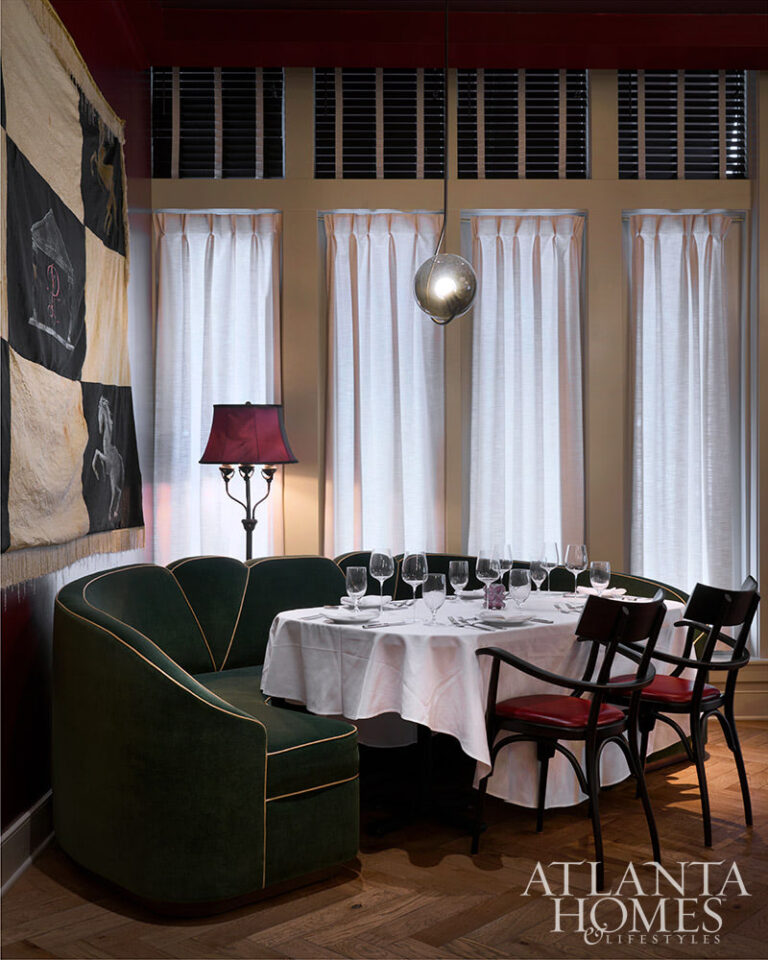 Drenched in Dreamy Design Details, Italian Restaurant Il Premio Offers ...