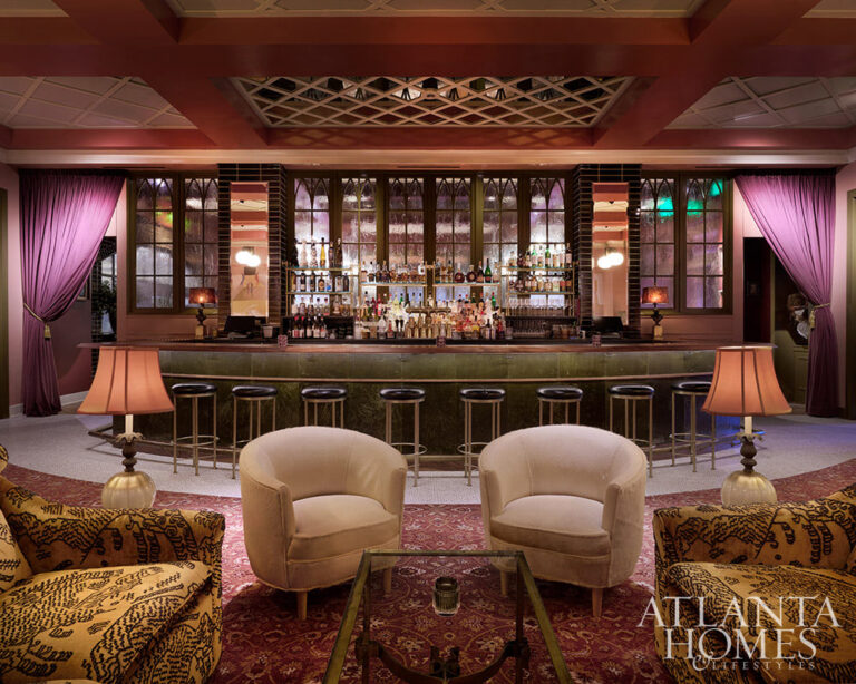 Drenched in Dreamy Design Details, Italian Restaurant Il Premio Offers ...