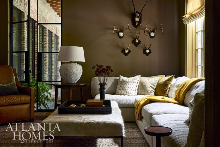 Tour a Timeless Trilith Home Filled with Curves, Character, and Global ...
